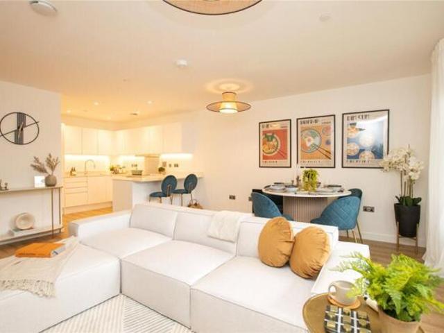 Apartment For Sale Ashford Kent 225000 ELS99315303
