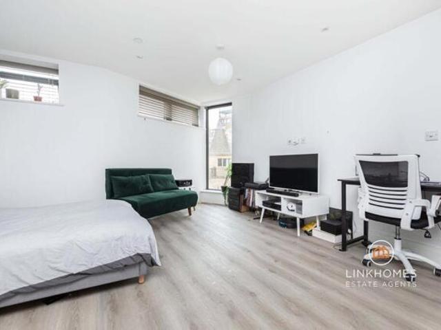 Apartment For Sale Bournemouth Bournemouth 140000 ELS101675125