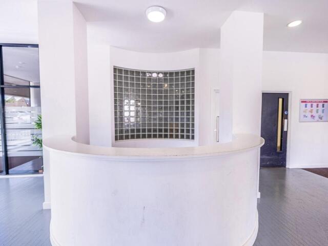 Apartment For Sale Bradford Bradford 2000 ES101231575