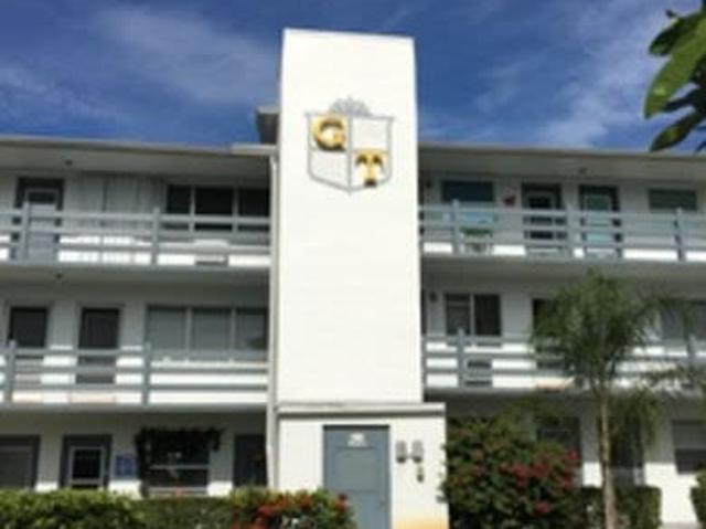 Apartment for Sale in Miami, Florida, Ref# 201048331