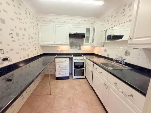 Apartment For Sale Lancing West Sussex 65000 ES100685096