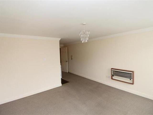 Apartment For Sale Lymington Hampshire 155000 ES100615289