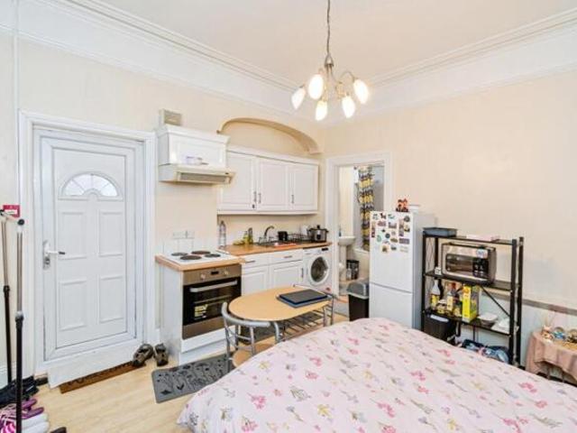 Apartment For Sale Southampton Southampton 50000 ES98687587