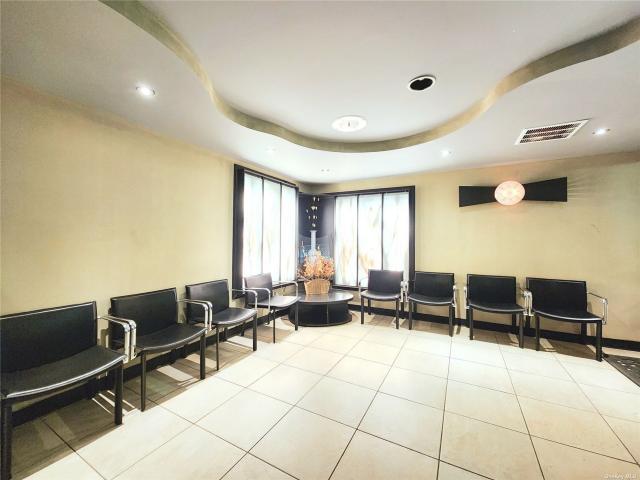 apartment Flushing NY ES72692152