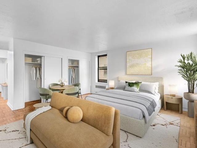 apartment HOLLIS NY DLS98120378