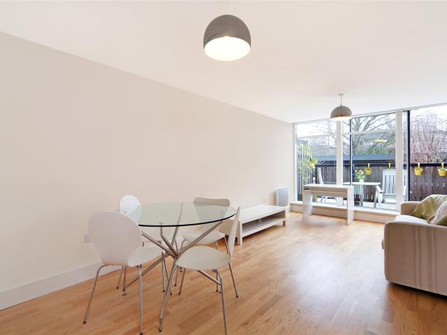 apartment Hoskins Street Greenwich SE10