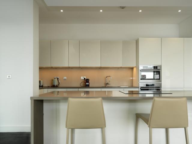 apartment Hebden Place, London, SW8