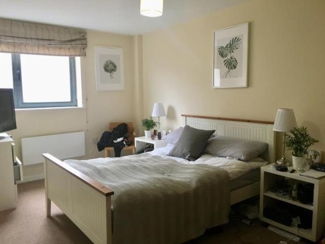 apartment in 3 City Walk