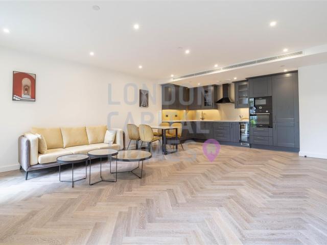 apartment in 3 Merino Gardens, London