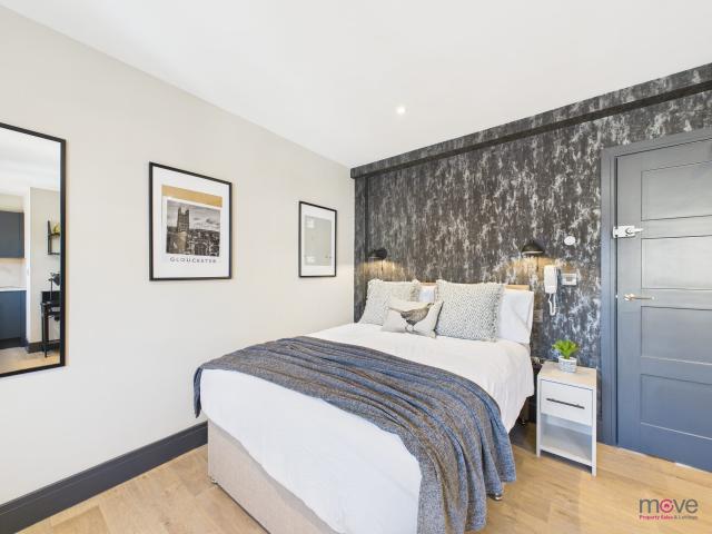 apartment in 152 Southgate Street, Gloucester, GL1