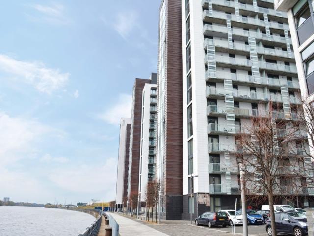 apartment in 16 Castlebank Place, Flat 4 5, Glasgow, G11 6BX