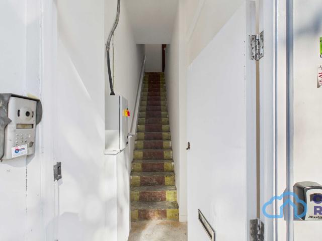apartment in 18AWE RM1 Well Hall Road | Eltham | London | SE9 6SF