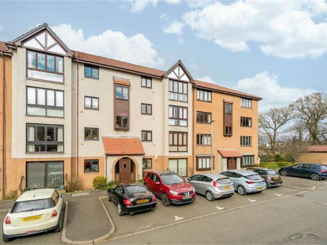 apartment in 1 Bruntsfield Terrace, Bruntsfield, Edinburgh, EH10 4EX