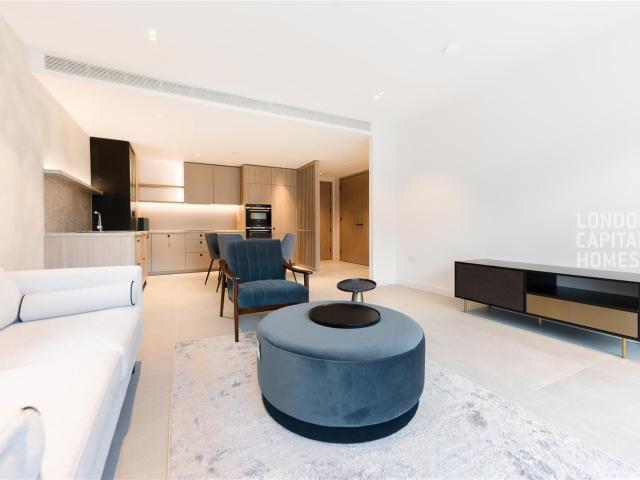 apartment in 1 Lewis Cubitt Park, London