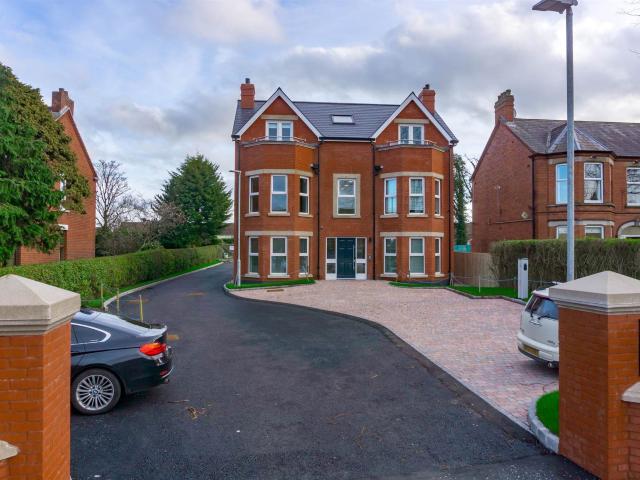 apartment in 1 Locksley Mews, 114 Upper Lisburn Road, Belfast, BT10 0BD