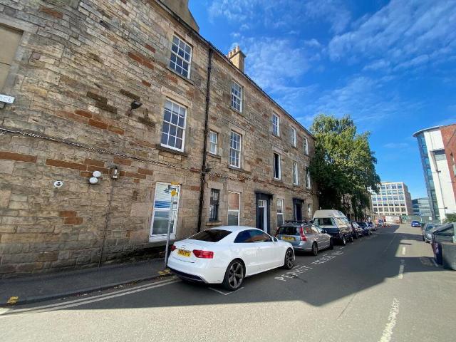 apartment in 1 Lower Gilmore Place, Viewforth, Edinburgh, EH3 9NY
