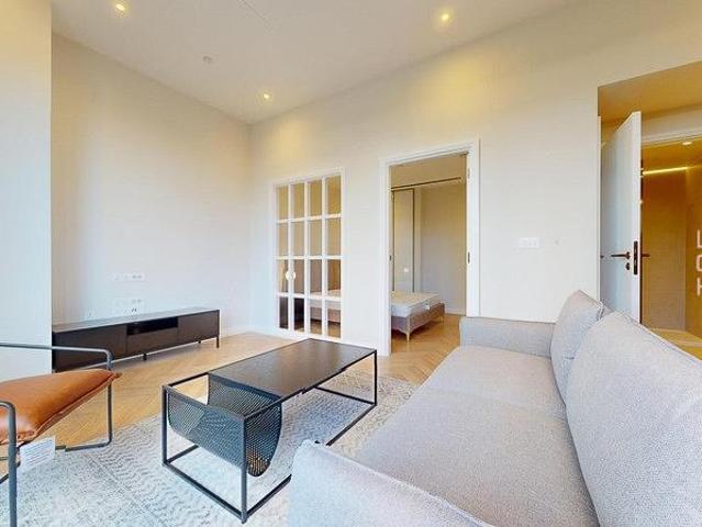 apartment in 1 Parkland Walk, London