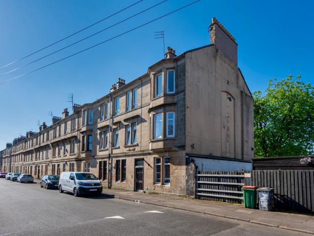 apartment in 1A Dunedin Terrace Flat 1 1, Glasgow, G81 1NE