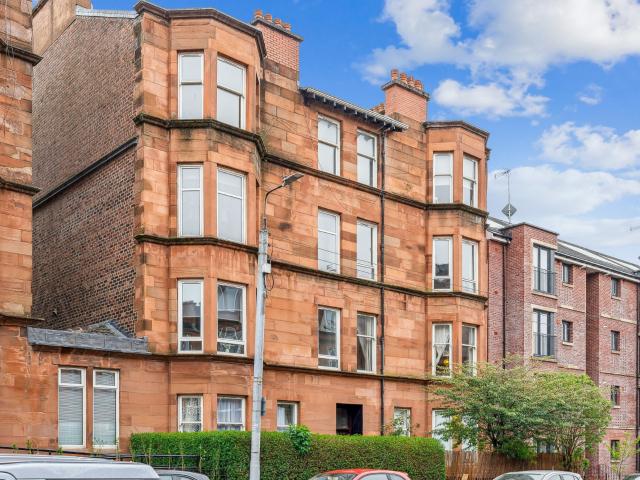 apartment in 206 Meadowpark Street, Flat 2 1, Dennistoun, G31 2TE