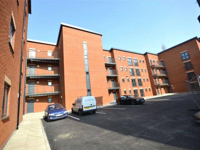 apartment in 20D Wilbraham Court, Fallowfield, Manchester, M14 6DZ