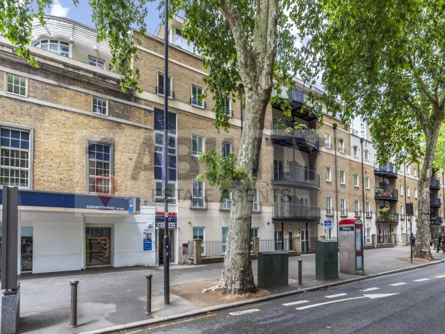 apartment in 216 Kennington road, London, SE11