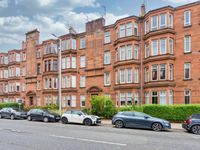 apartment in 291 Crow Road, Flat 3 1, Broomhill, Glasgow, G11 7BQ
