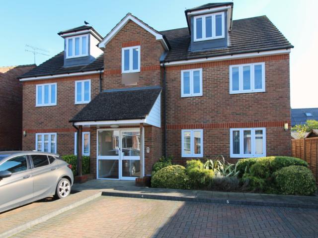 apartment in 2 Beresford Road