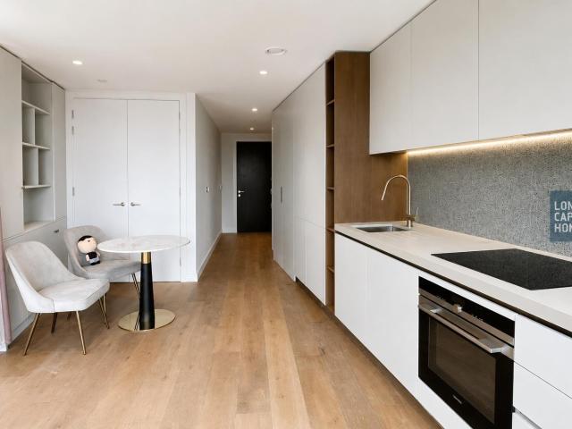 apartment in 2 Cutter Lane, London