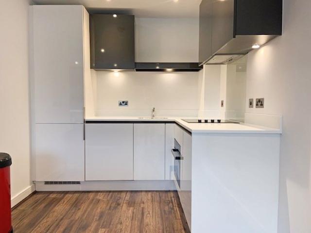 apartment in 2nd Floor, Churchill Place, Churchill Way, Basingstoke