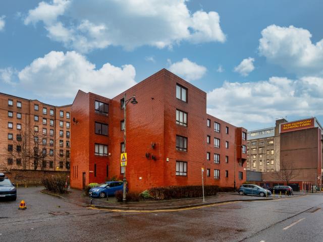 apartment in 2J Garnet Court, Garnethill, G4 9NT