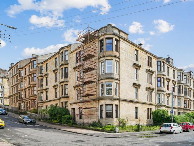 apartment in 38 Gardner Street, Street, Flat 2 1, G11 5DE