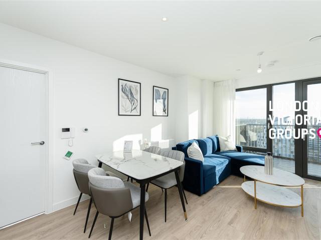 apartment in 42 Brook Avenue, Wembley, London