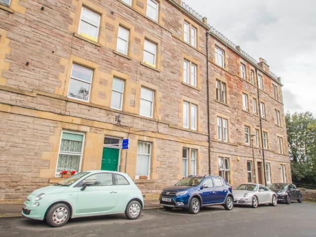 apartment in 4/4 Kinghorn Place Edinburgh, EH6 4BN