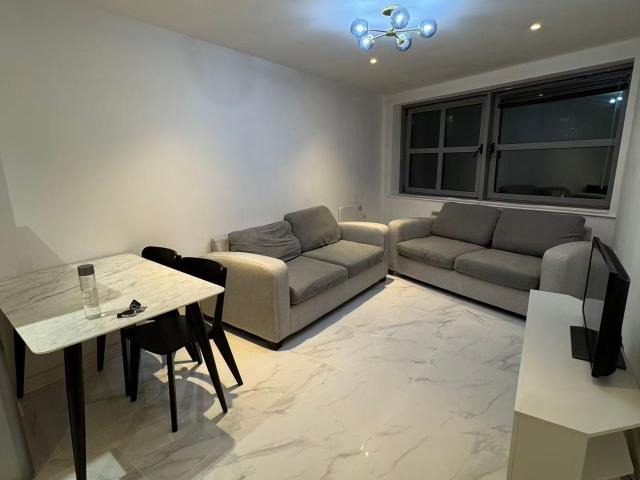 apartment in 49 Montana House Princess Street