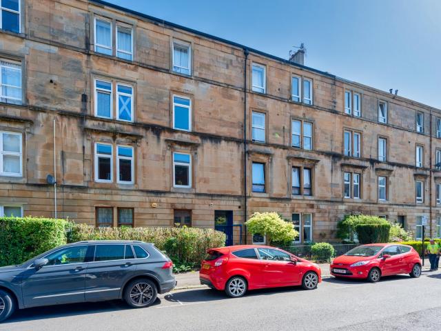 apartment in 54 Kelbourne Street, Flat 1/2, Glasgow, G20 8PR
