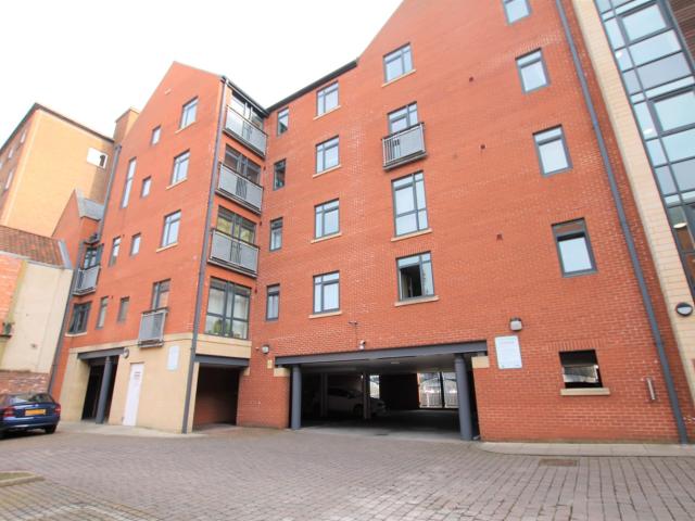 apartment in 6 Trinity Wharf, Hull, HU1 1QE