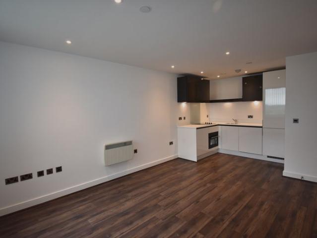 apartment in 6th Floor, Churchill Place, Town Centre, Basingstoke