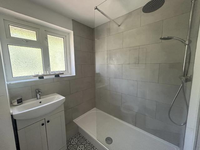 apartment in 77 Masons Road, Oxford