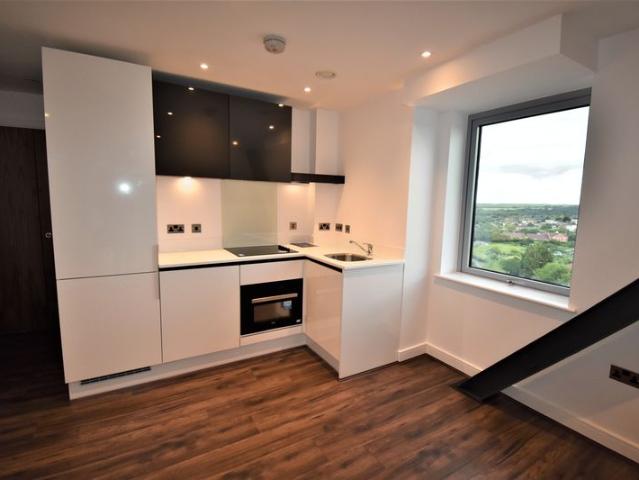 apartment in 9th Floor Churchill Place, Basingstoke