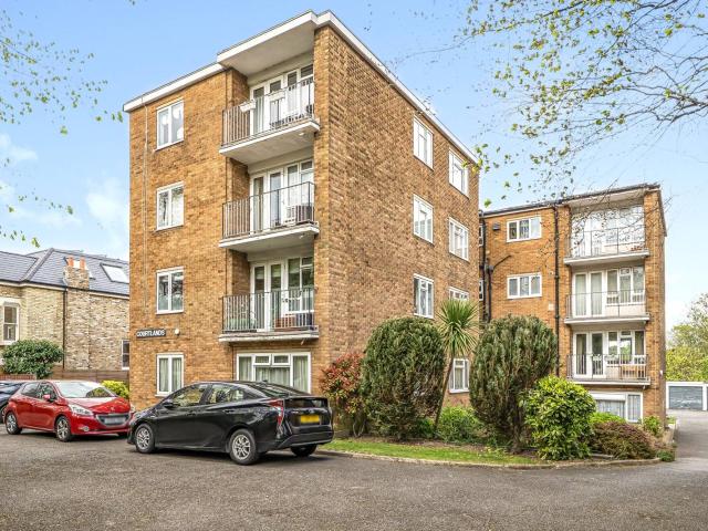 apartment in Courtlands