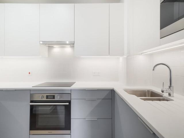 apartment in Cooper House, Birmingham, B5 6EF