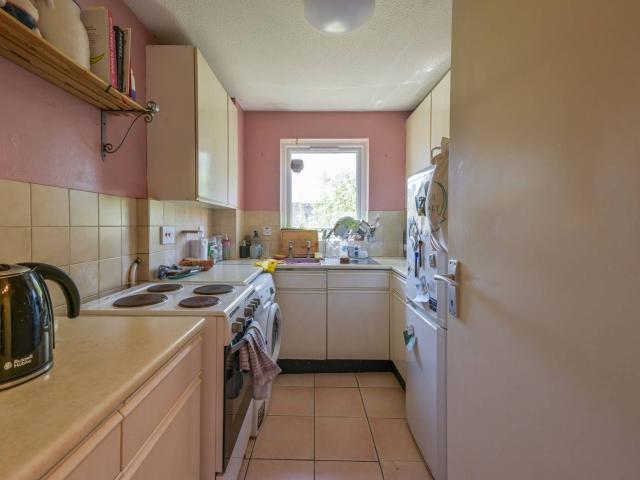 apartment in Coopers Close