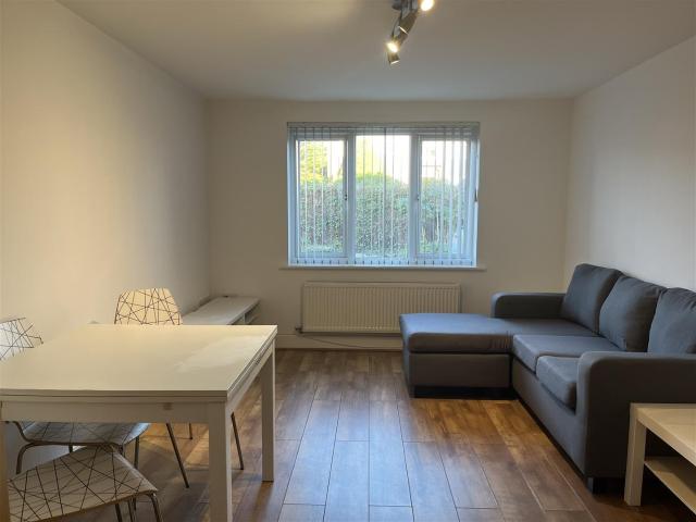 apartment in Corbel Way, Monton, Eccles