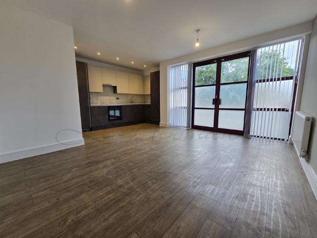 apartment in Coronation Road, Basingstoke, RG21