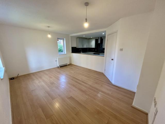 apartment in Cory Place, Windsor Quay, Cardiff