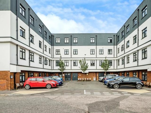 apartment in Cambridge Place Aylesbury, HP20