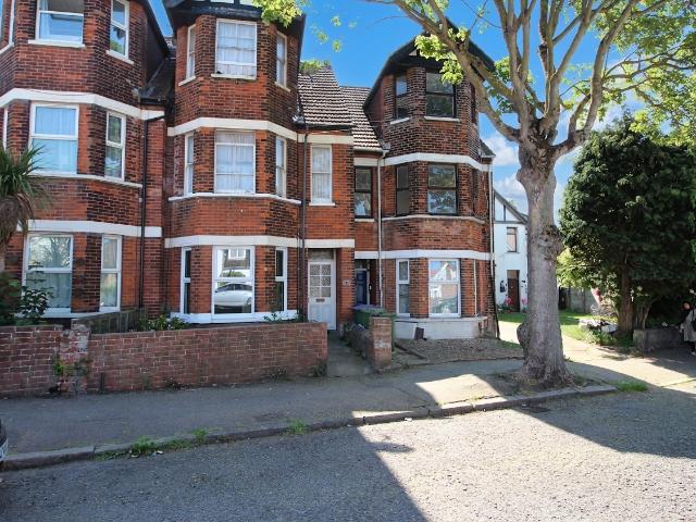 apartment in Canterbury Road, Folkestone, CT19
