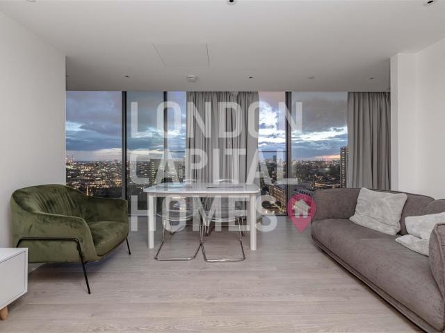 apartment in Carrara Tower, 1 Bollinder Place, London