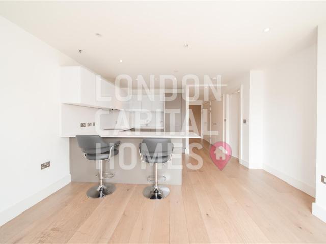 apartment in Cedar house, Engineers Way, Wembley, London