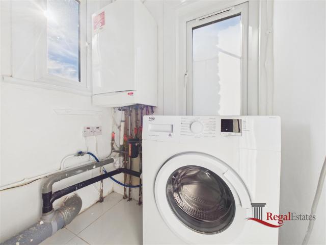 apartment in Churchmead Road, London, NW10 2JX